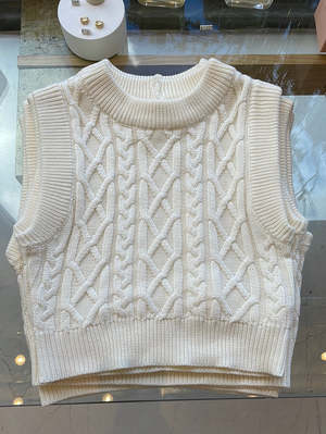 Mon Renn Pearl Kinsley Cable Knit Vest - Cream | Garmentory