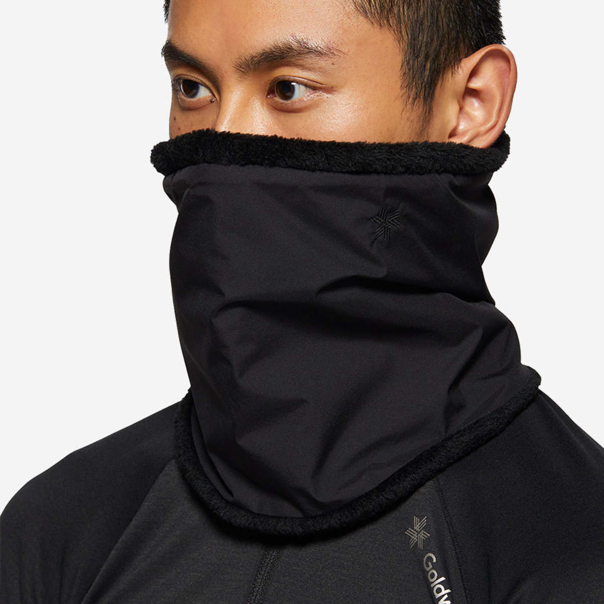 Goldwin GORE TEX INFINIUM 2 Way Neck Warmer - Black | Garmentory