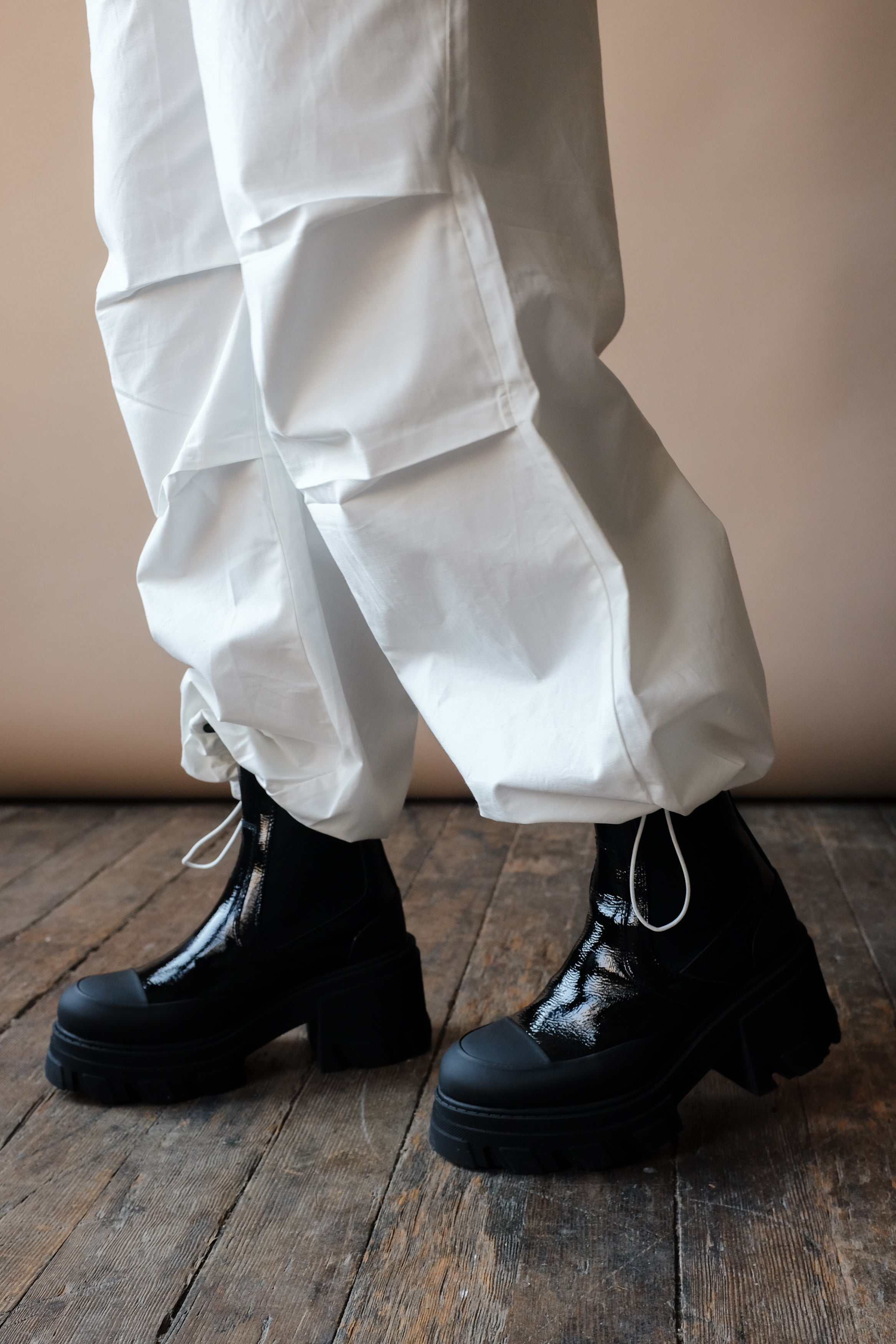 Pipe & Row ALI CARGO PANTS - White | Garmentory