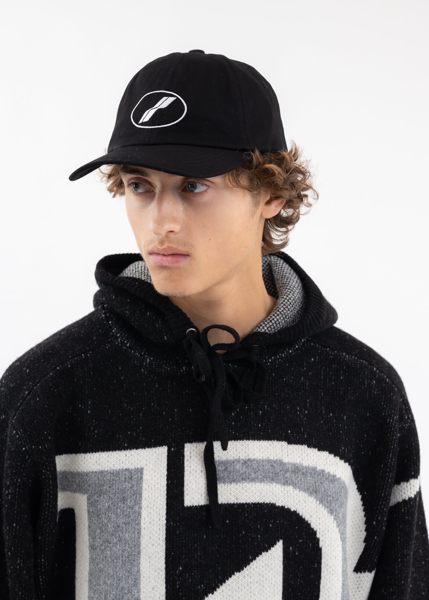 We11done Basic Symbol Cap - Black | Garmentory