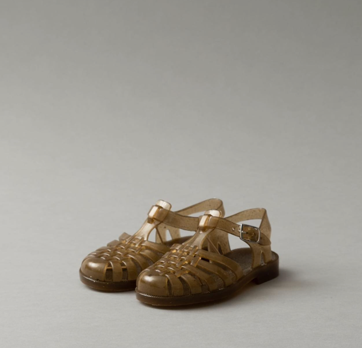 Plasticana sunchanvre jelly sandal - Brown | Garmentory