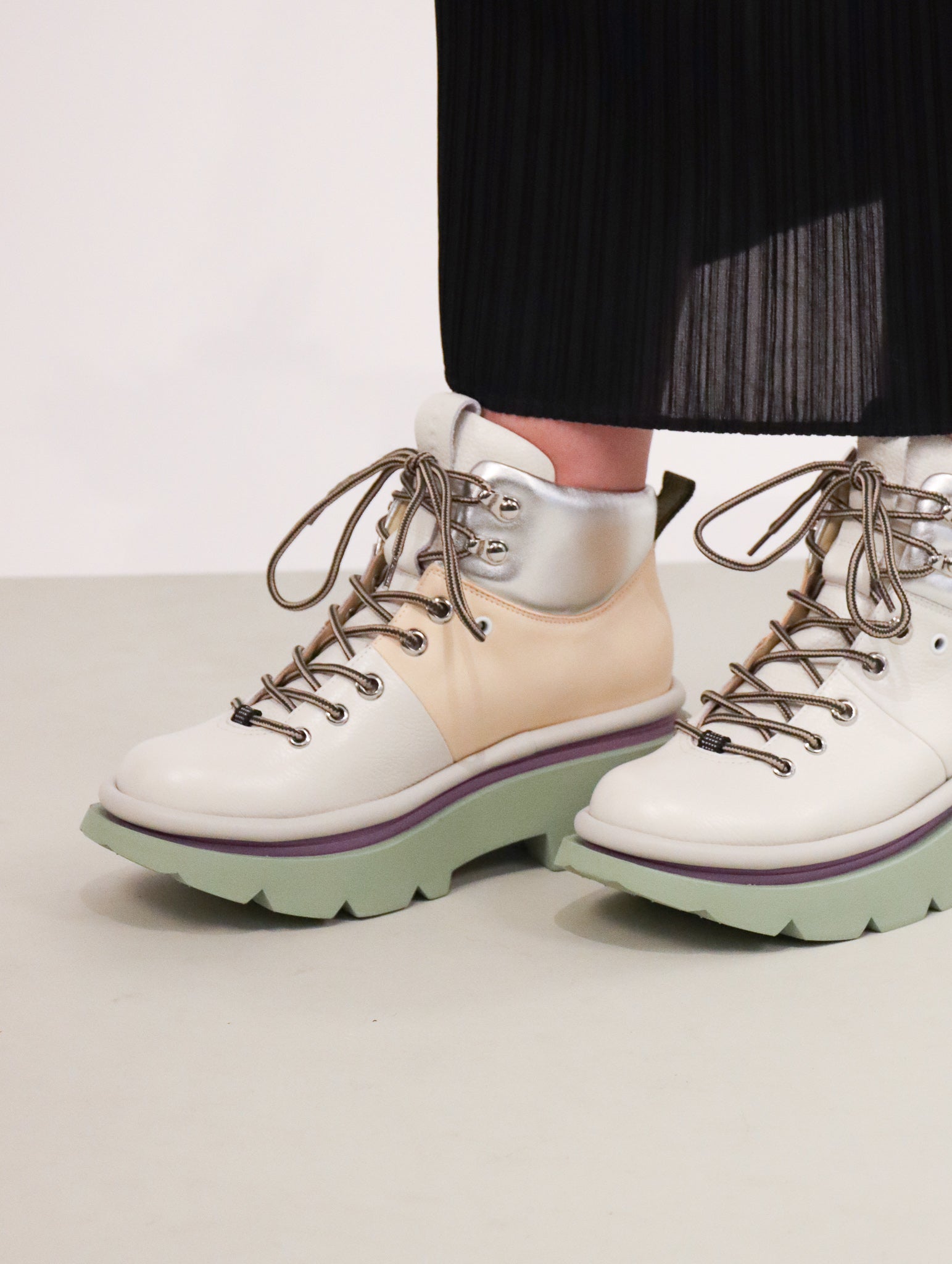 4CCCCEES Crunch Hiker - White | Garmentory