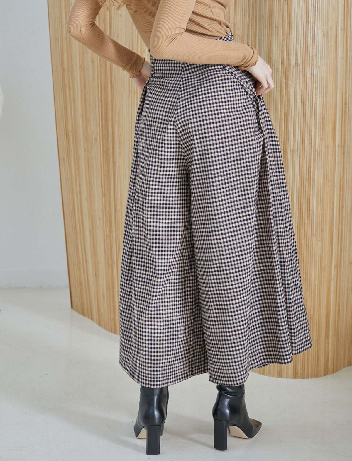 Rujuta Sheth Frida Pants - Neutral Chex | Garmentory