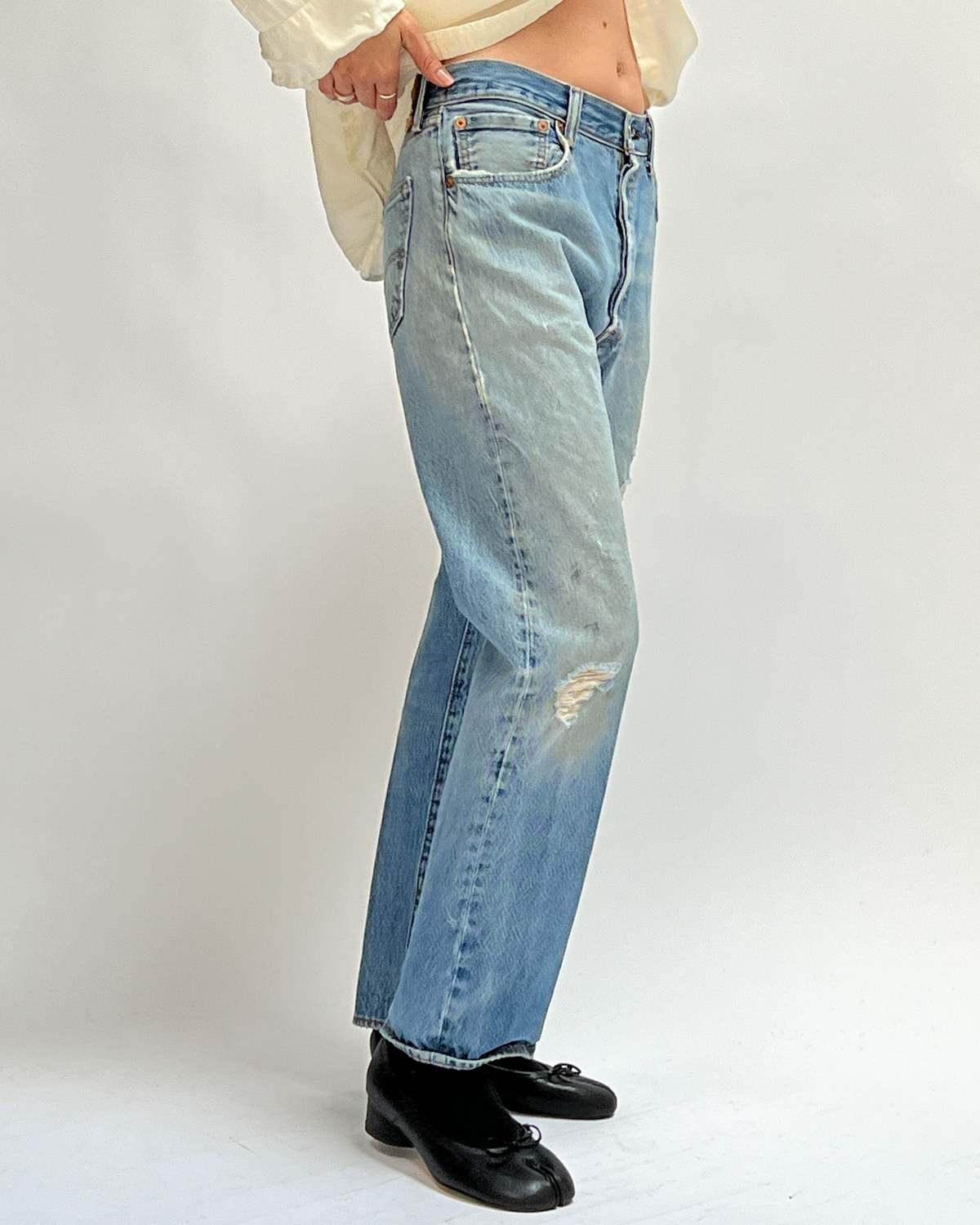 Distressed Levis 501s 32 | Garmentory