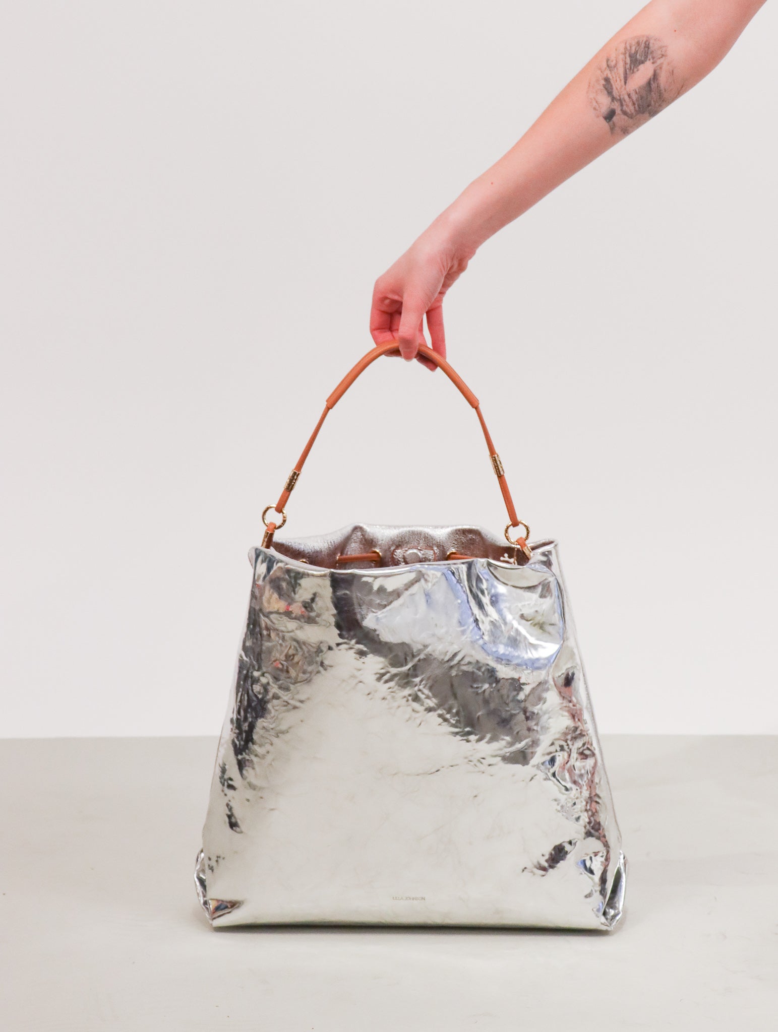 Ulla Johnson Remy Large Leather Tote Bag - Platinum | Garmentory