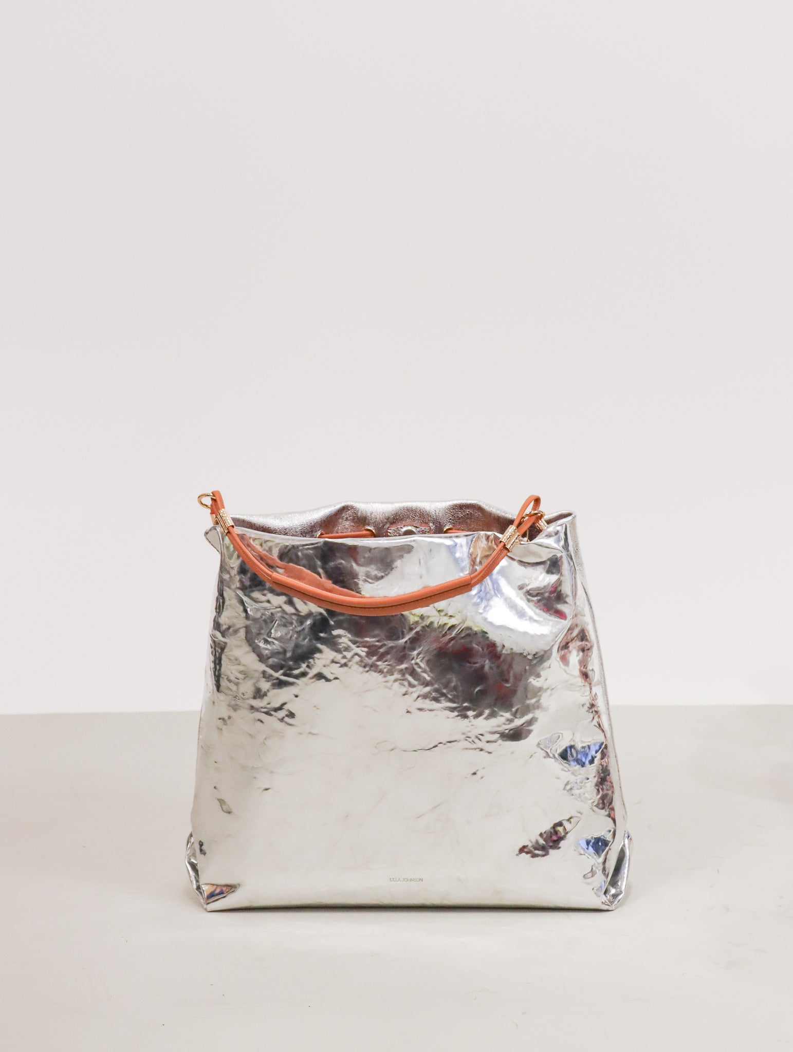 Ulla Johnson Remy Large Leather Tote Bag - Platinum | Garmentory