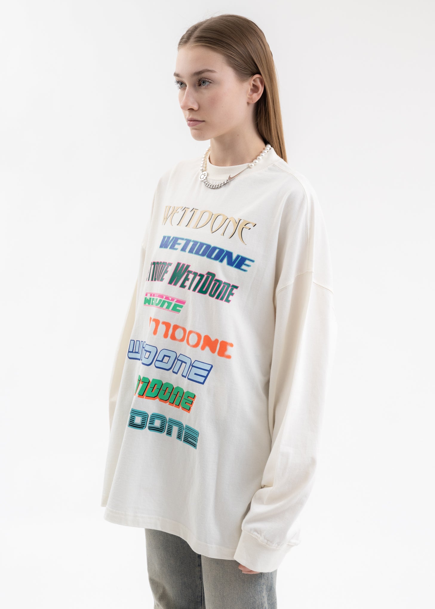 we11done MULTI LOGO LONG-SLEEVED T-SHIRT - WHITE | Garmentory