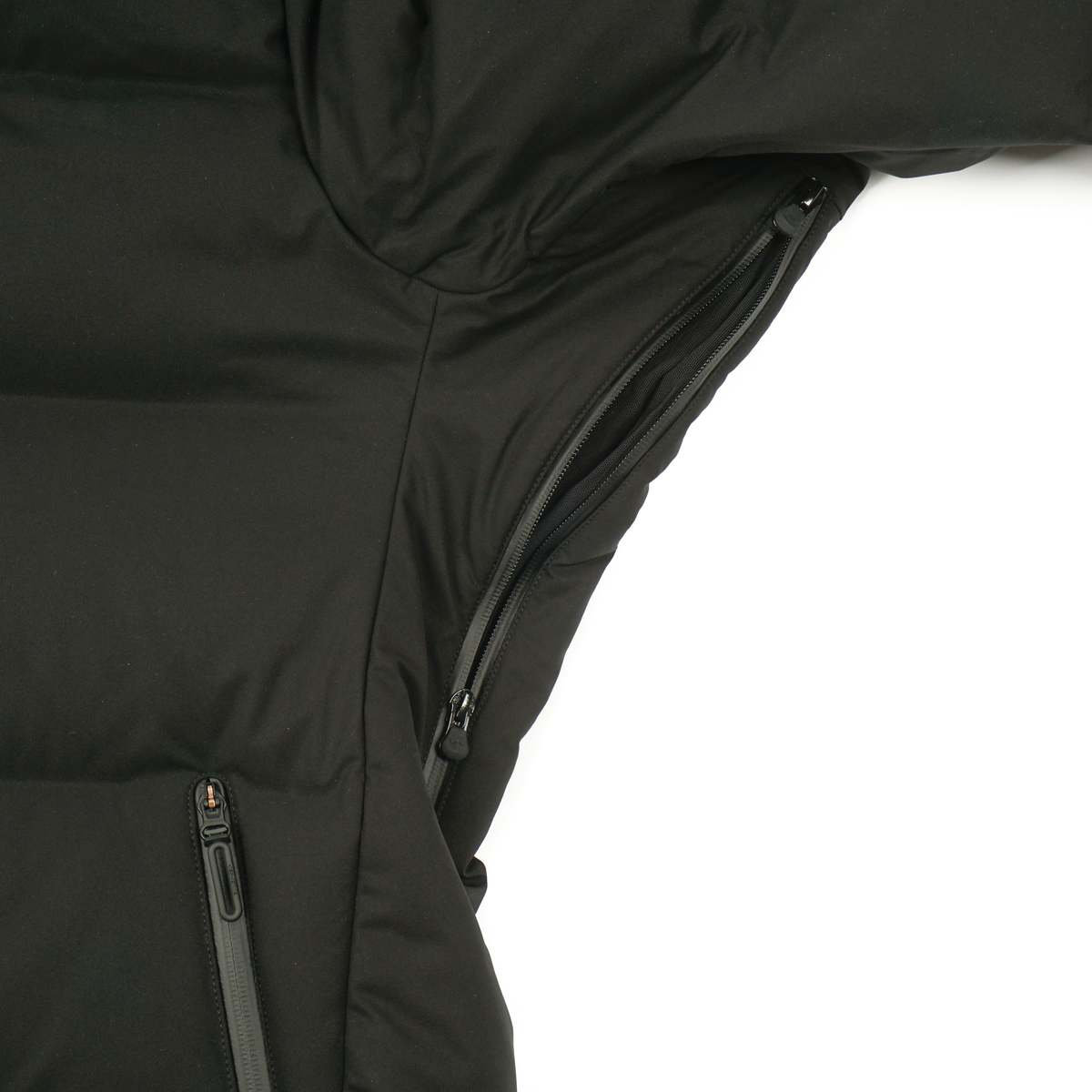 Descente Allterrain MIZUSAWA DOWN JACKET - BLACK | Garmentory