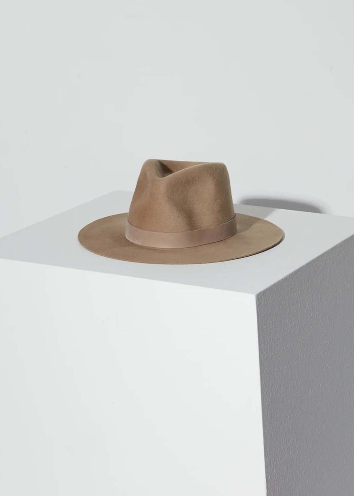Janessa Leone Luca Hat | Garmentory