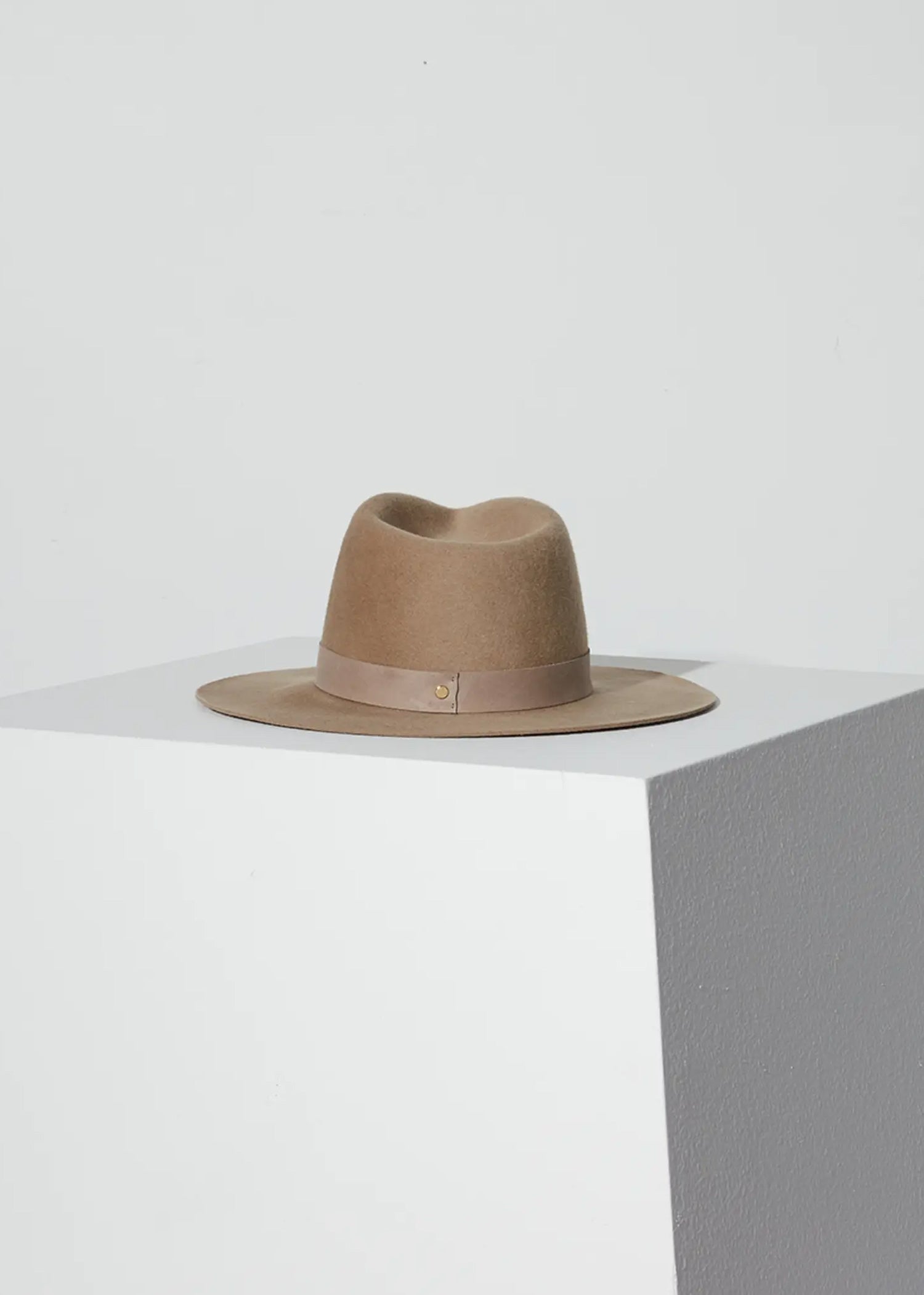 Janessa Leone Luca Hat | Garmentory