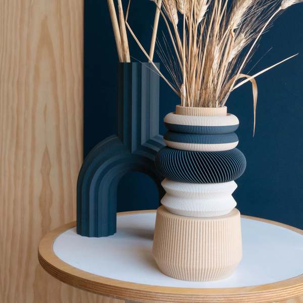 Minimum Design Modular LAGUNE Vase - Blue Indigo/Natural Wood/Mist White | Garmentory