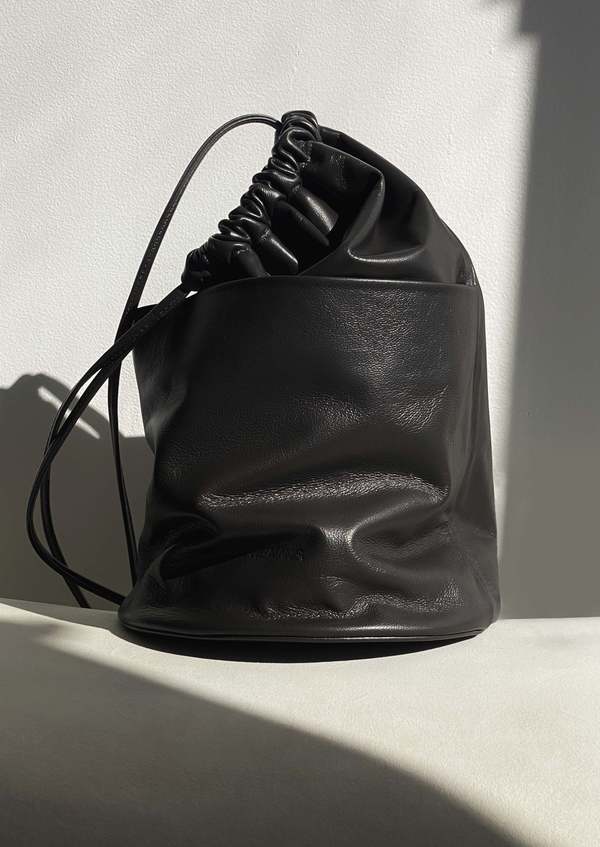 Modern Weaving Gathered Drawstring Bucket - Black | Garmentory