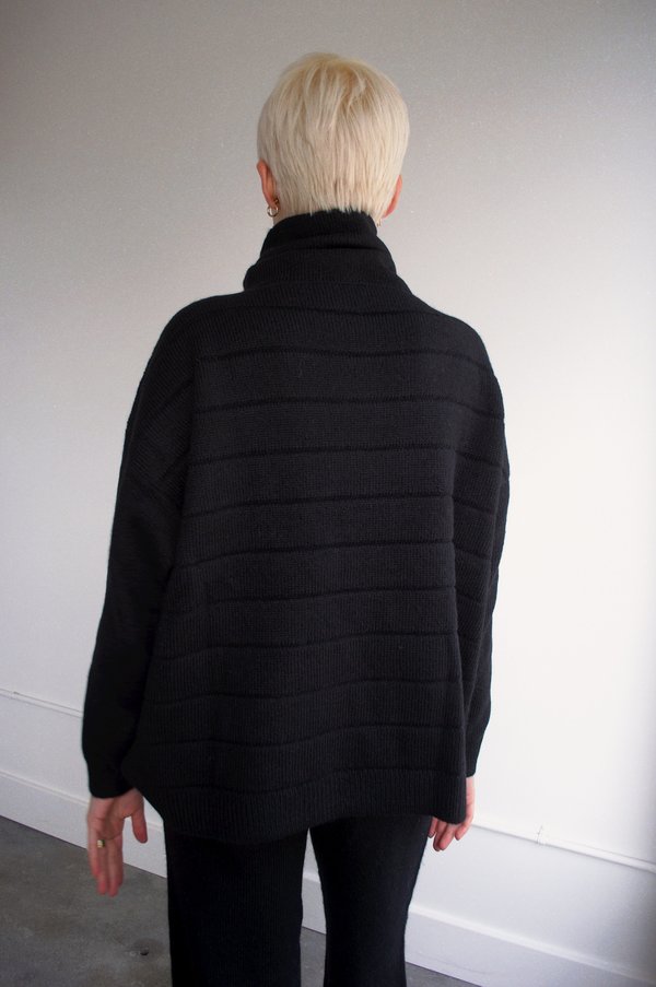 Wol Hide Quilted Anorak - Onyx | Garmentory