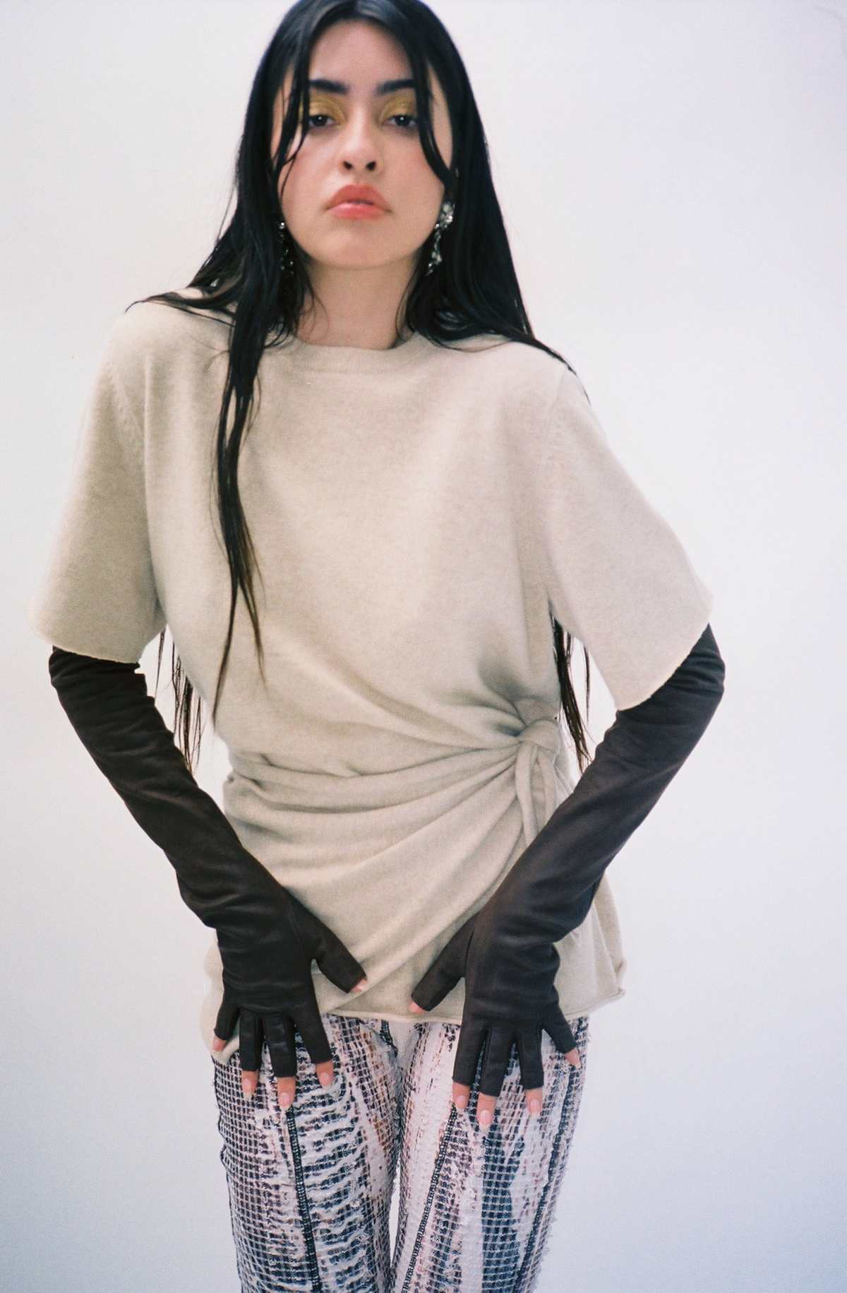 Clyde Distressed Mink Tipless Moonlight Gloves | Garmentory