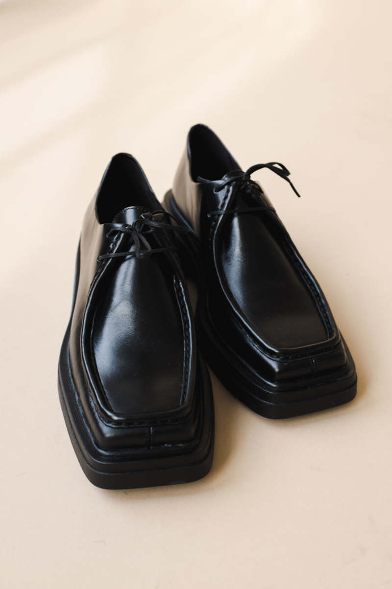 Vagabond EYRA TIE LOAFER - Black | Garmentory
