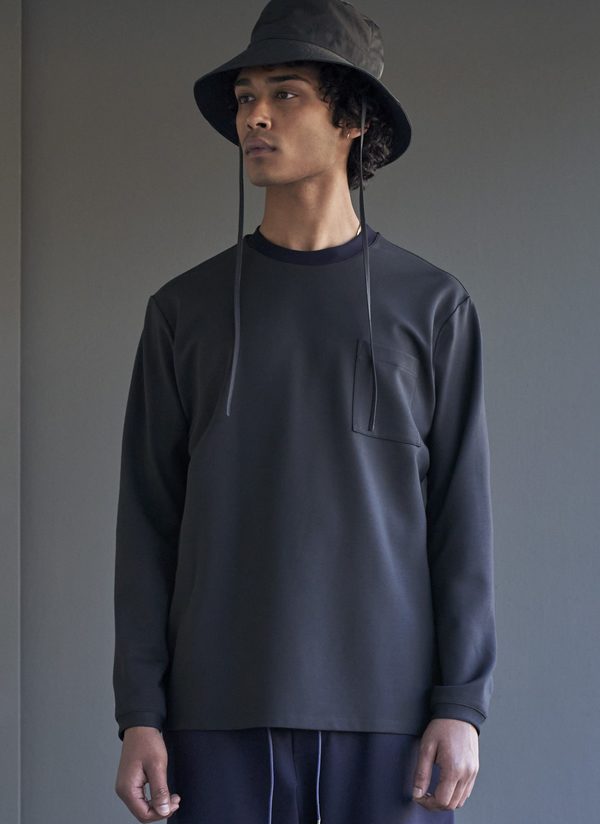 Grei. Coastal Ringer Crew - Charcoal | Garmentory