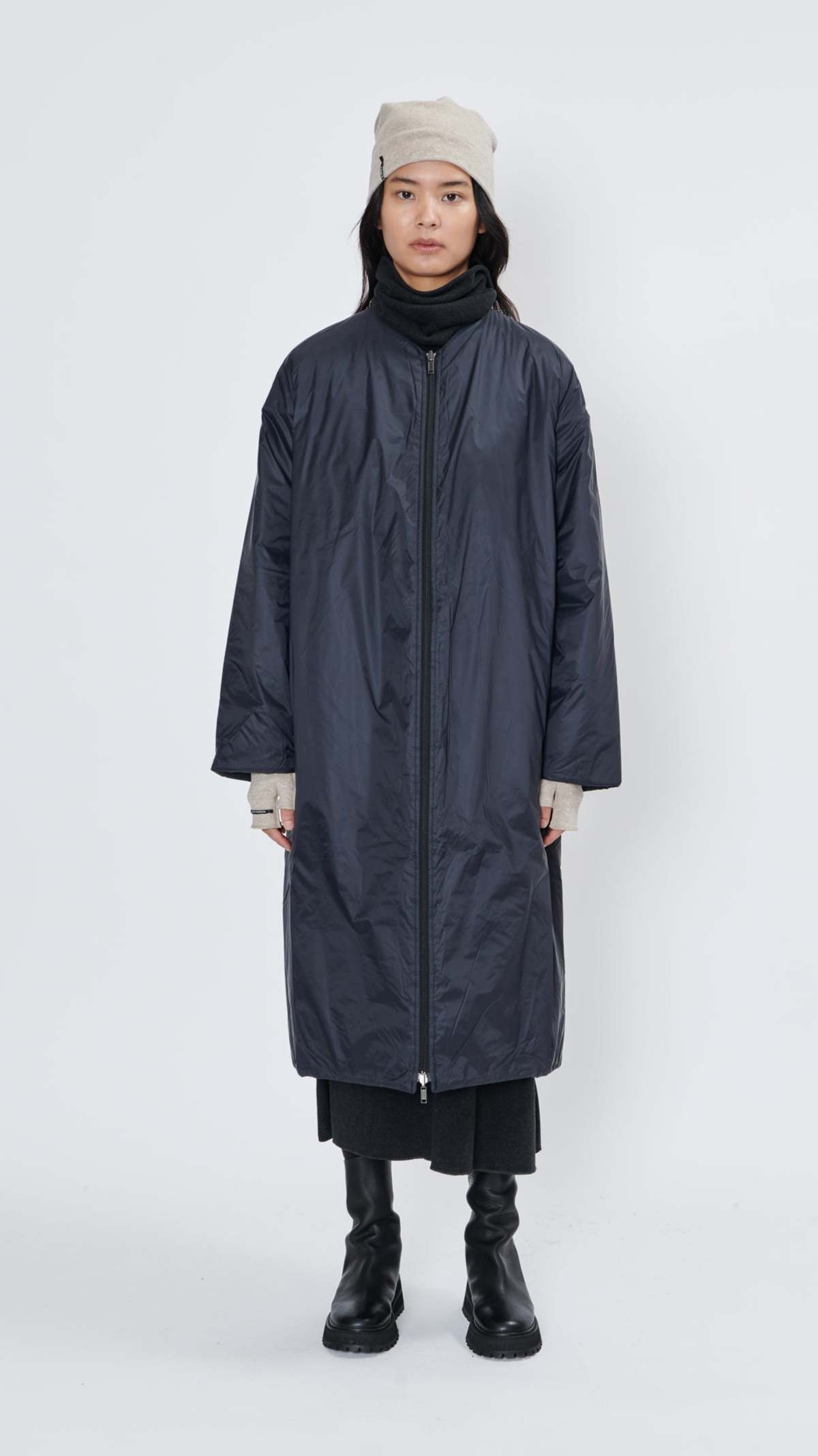 Album di Famiglia Long Goose Down Coat N - Black | Garmentory