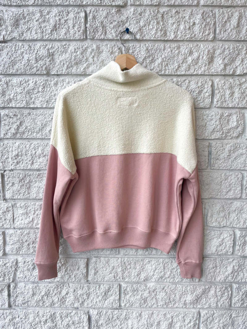 The Great. THE FLEECE COLOR BLOCK HALF ZIP PULLOVER - PALE BLUSH/WASHED ...