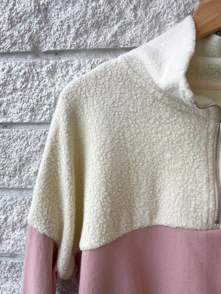 The Great. THE FLEECE COLOR BLOCK HALF ZIP PULLOVER - PALE BLUSH/WASHED ...