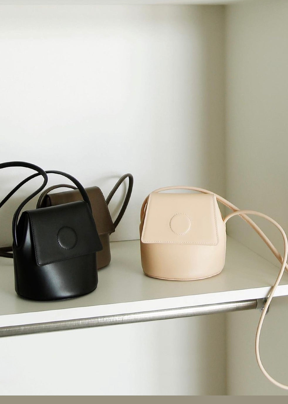 Modern Weaving Petite Trapeze Bucket - Black | Garmentory