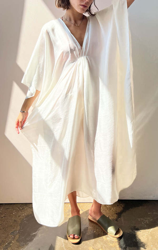 Two Sample White silk caftan - White | Garmentory