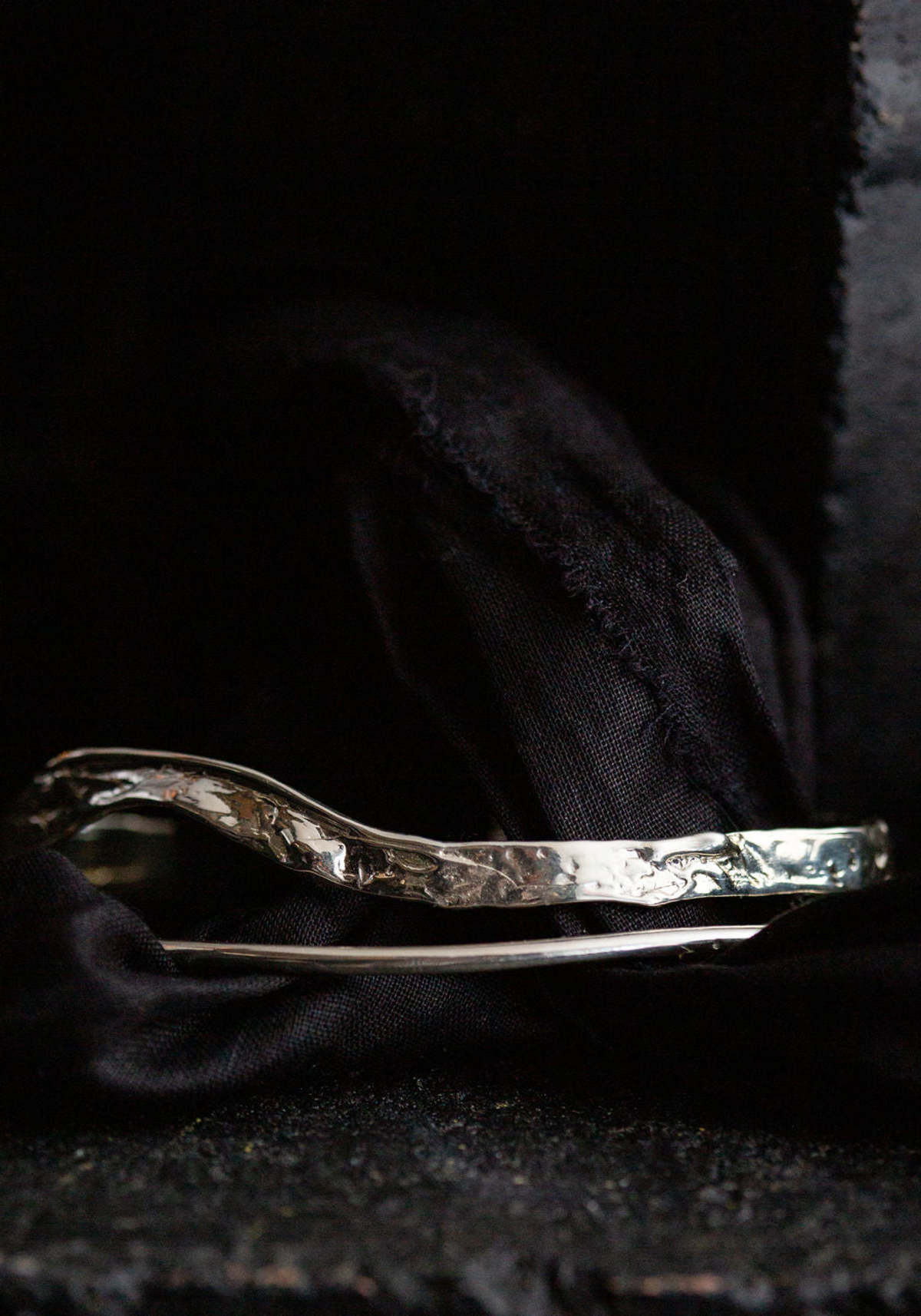 Dea Rail Orbit Sterling Silver Right Hand Palm Cuff - Silver | Garmentory