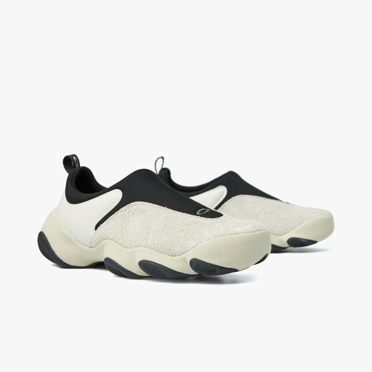 Oakley Factory Team Flesh Shoes - Milk/Black | Garmentory