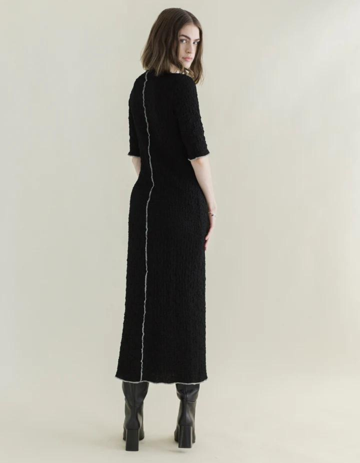 A Bronze Age Oracle Wavy Dress - Wavy Black | Garmentory