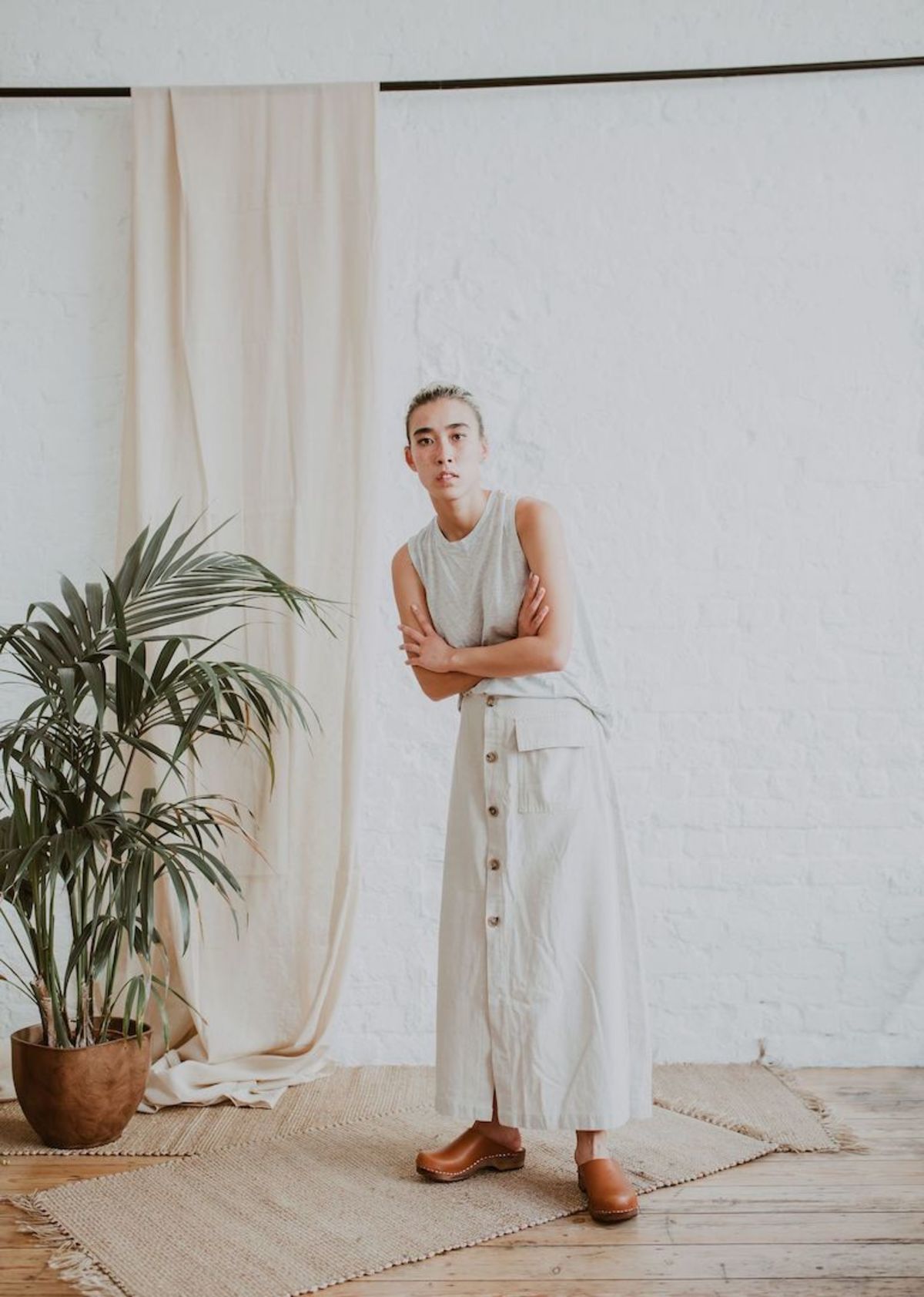 Kitty Clogs Sweden Kitty Clogs Klassisk Clog - Cumin | Garmentory