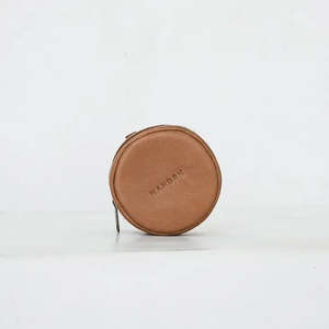 Mandrn The Rover Circle Pouch - Tan | Garmentory