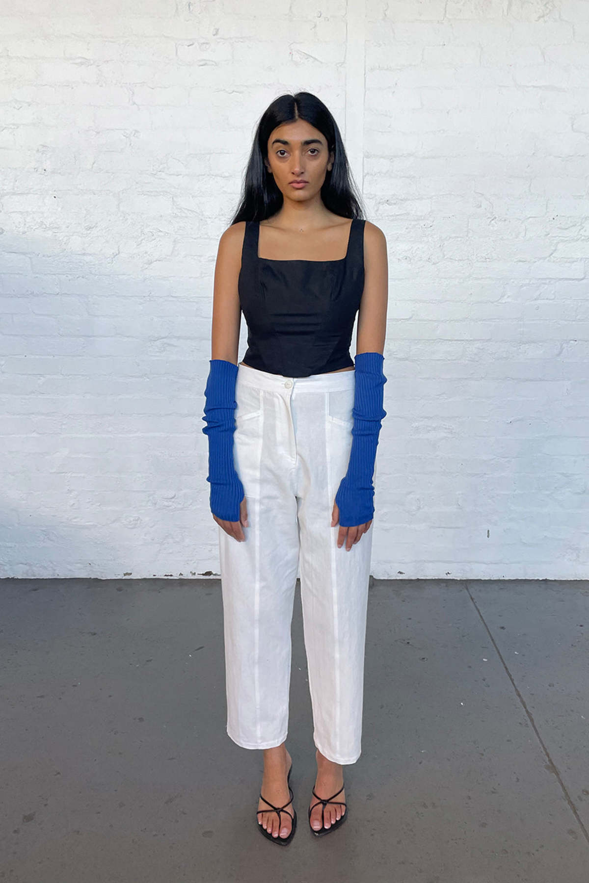 Muse the Label Poppy Gloves - Sapphire | Garmentory