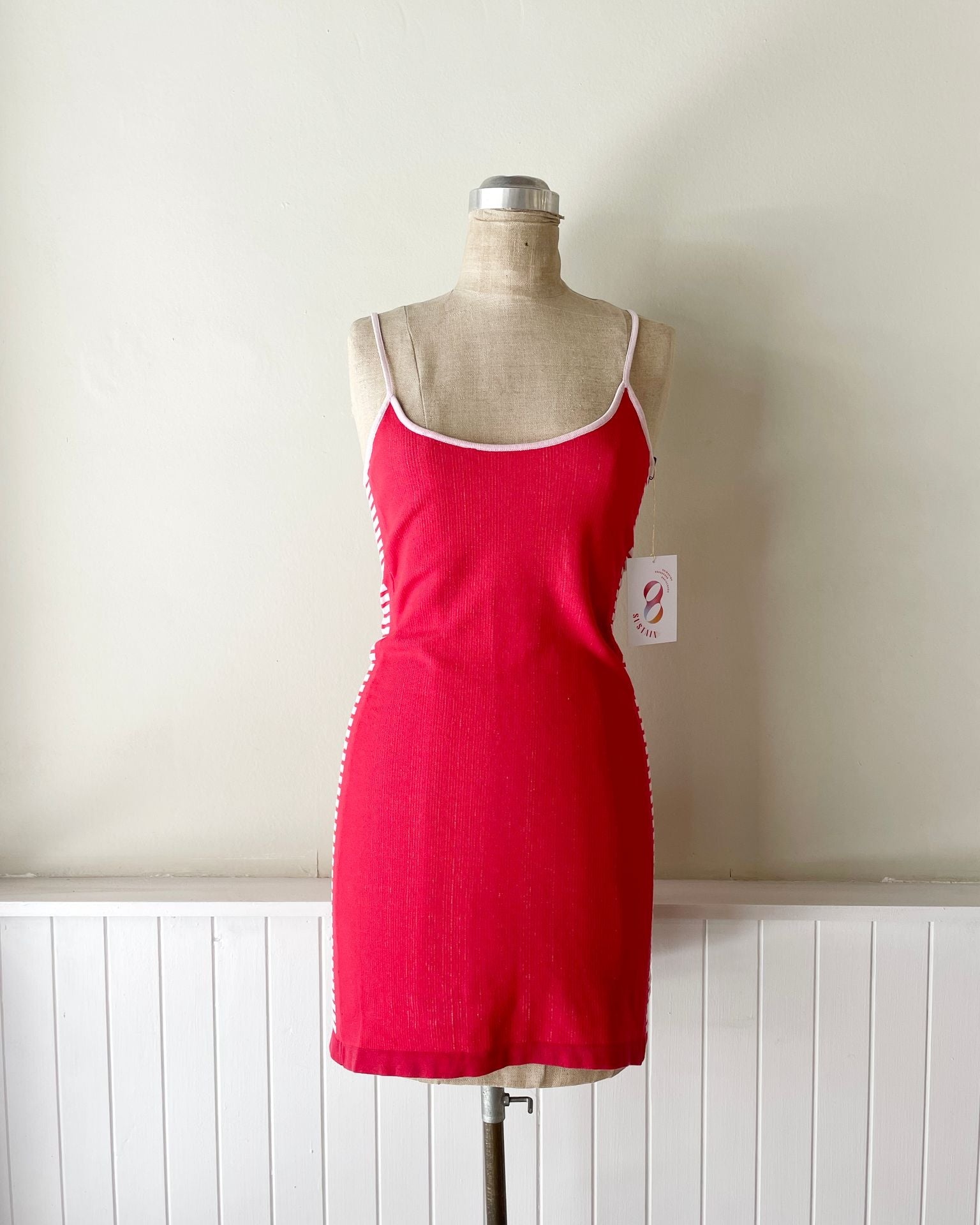 [Pre-Loved] Nagnata DRESS - Red | Garmentory