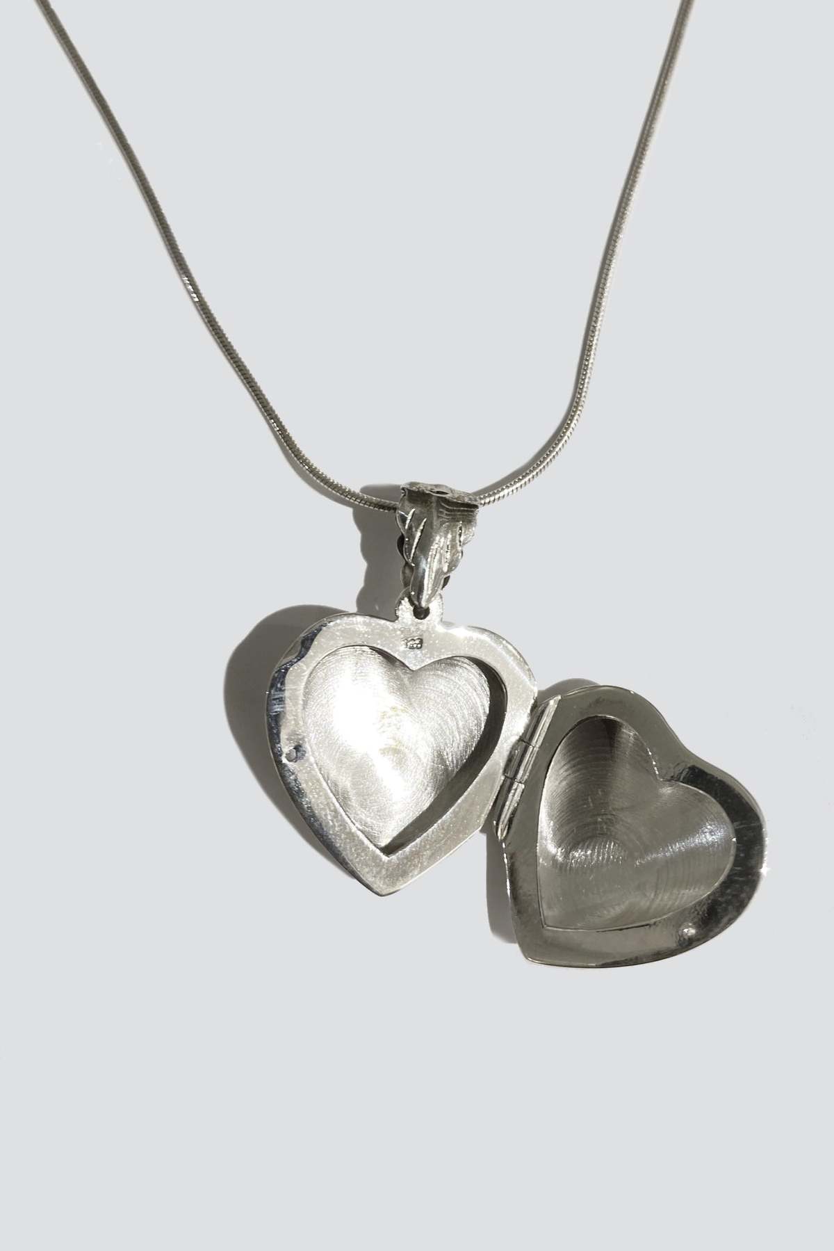 Vintage Sterling Silver Heart Locket - Silver | Garmentory