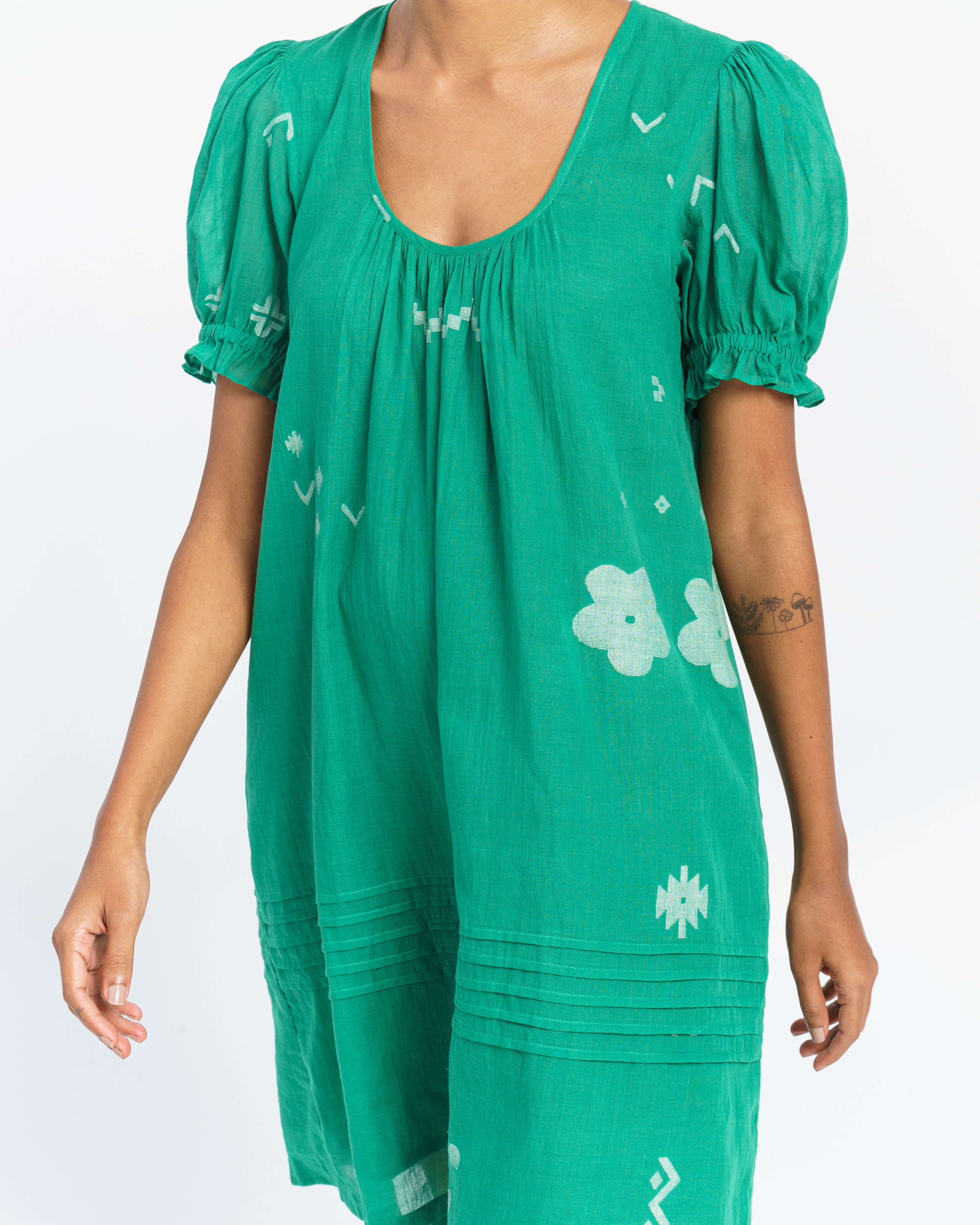 World of Crow Pool green puffy sleeve dress - Green | Garmentory