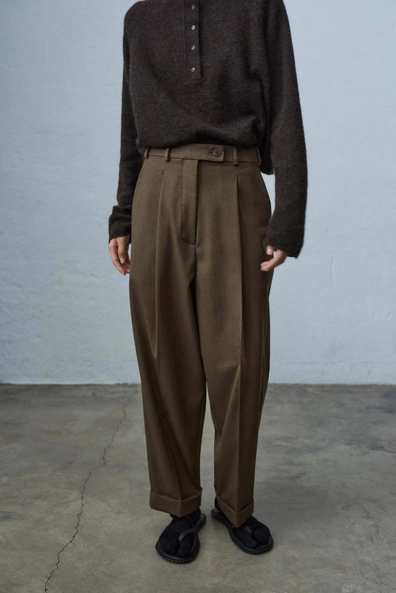 Cordera Tailoring Masculine Pants - Walnut | Garmentory