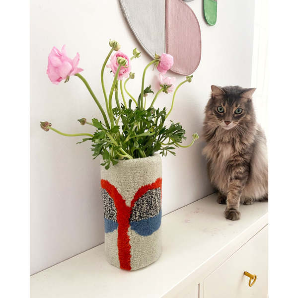 Ugly Rugly Baula Tufted Vase | Garmentory