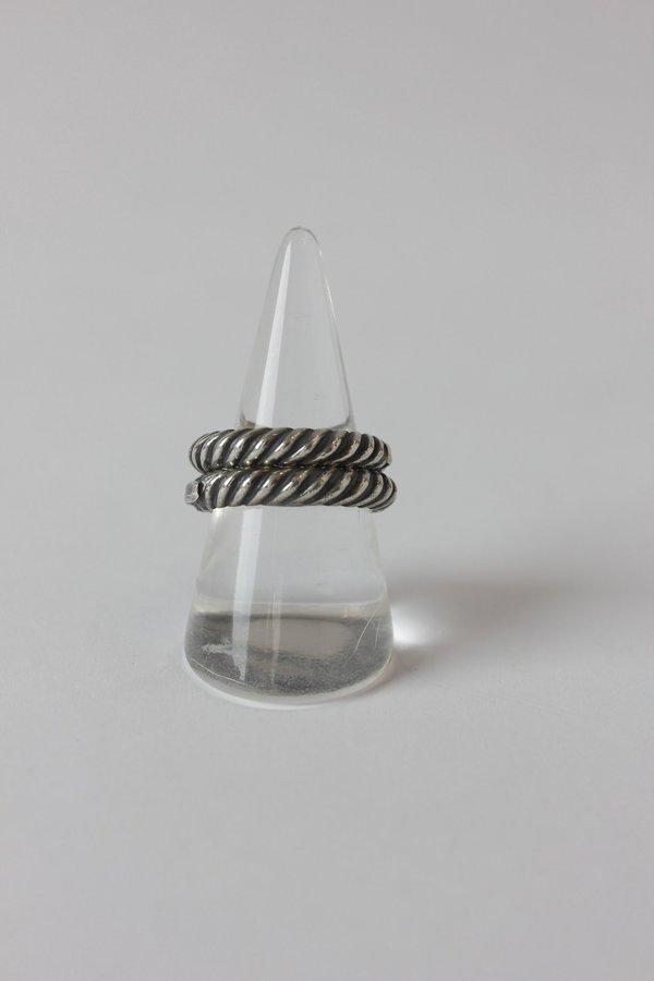 Goti Ring AN1000 | Garmentory