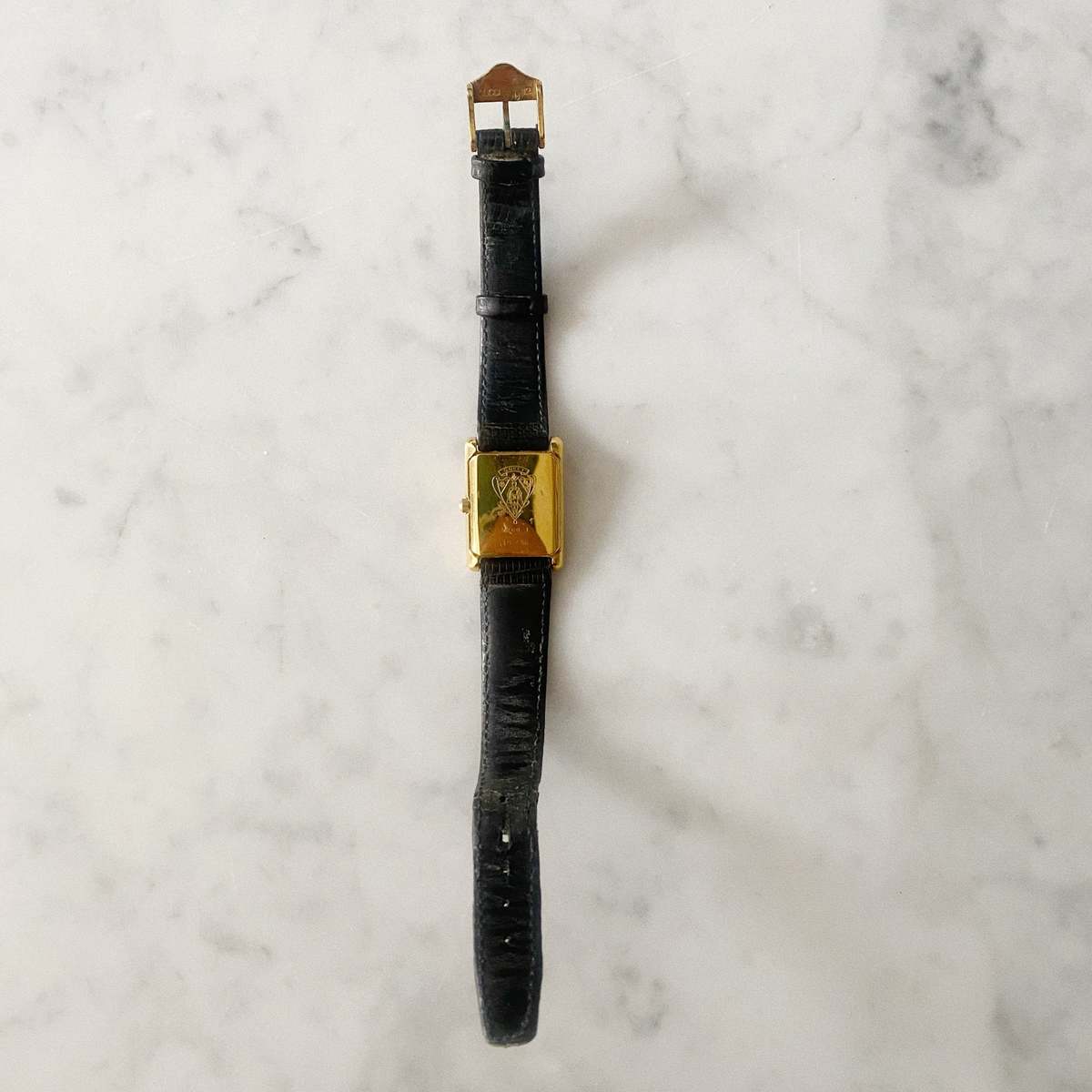 Vintage Tarin Thomas Gucci Rectangular Face Embossed Band Watch - Gold ...