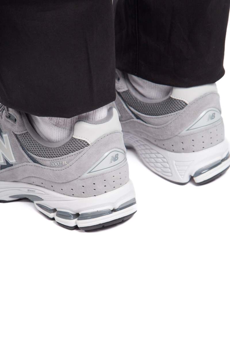 New Balance 2002r - Grey | Garmentory