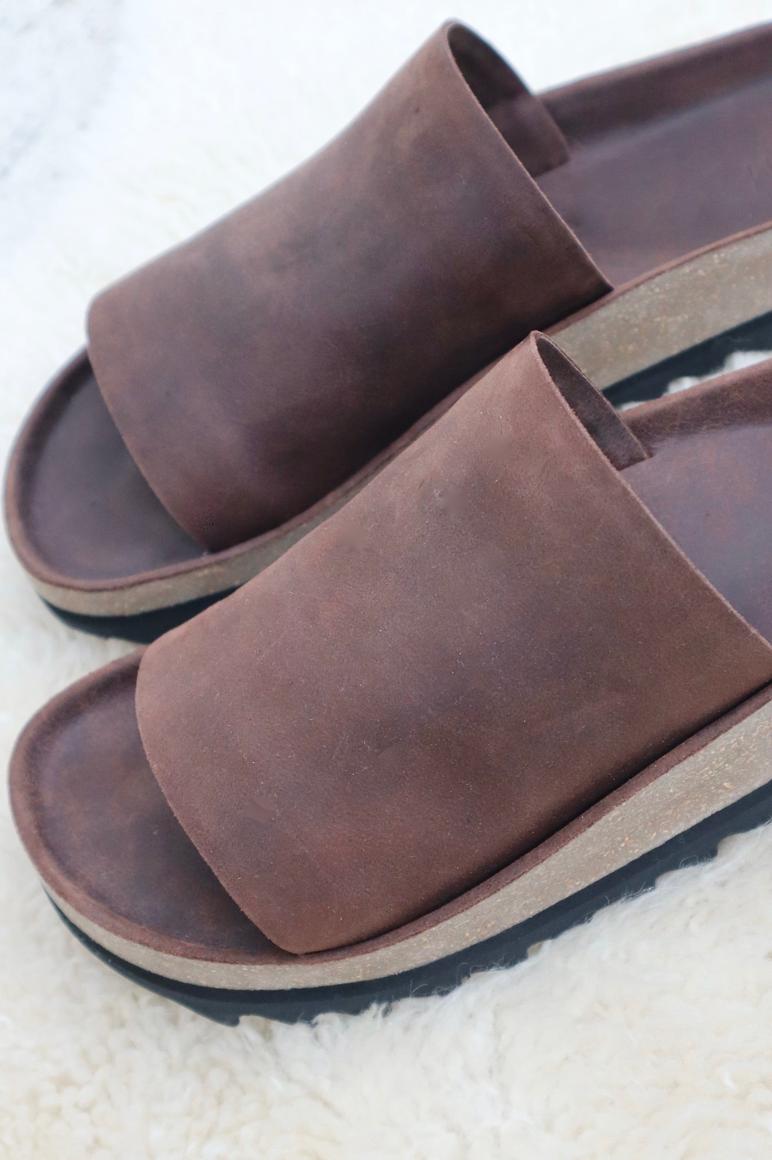 Lauren Manoogian Raw Contour Slide - Saddle | Garmentory