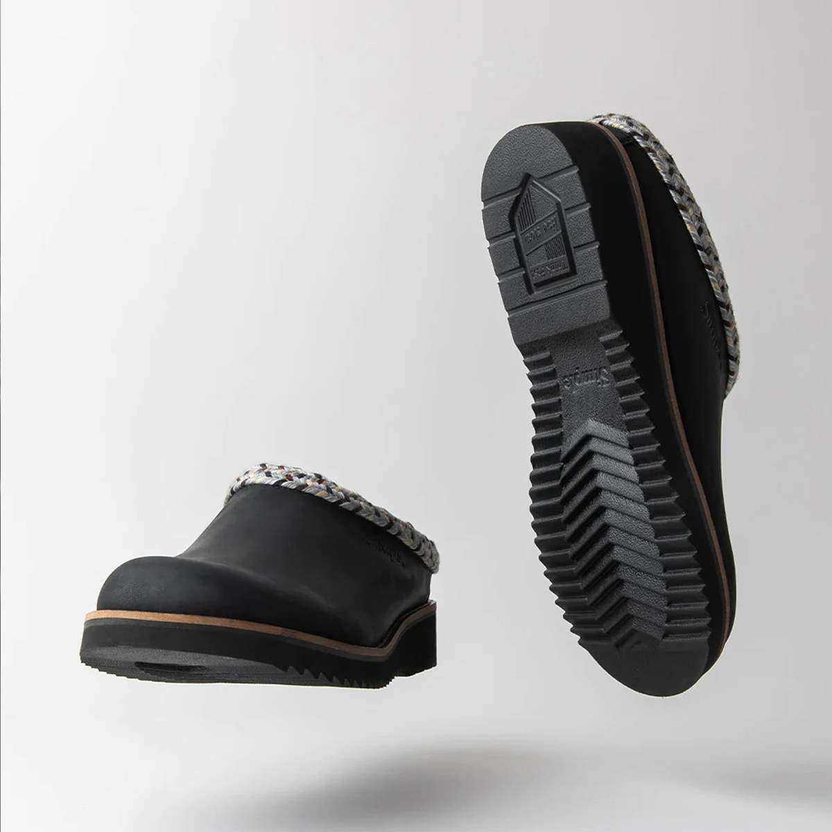 Simple Original Clog - Black | Garmentory