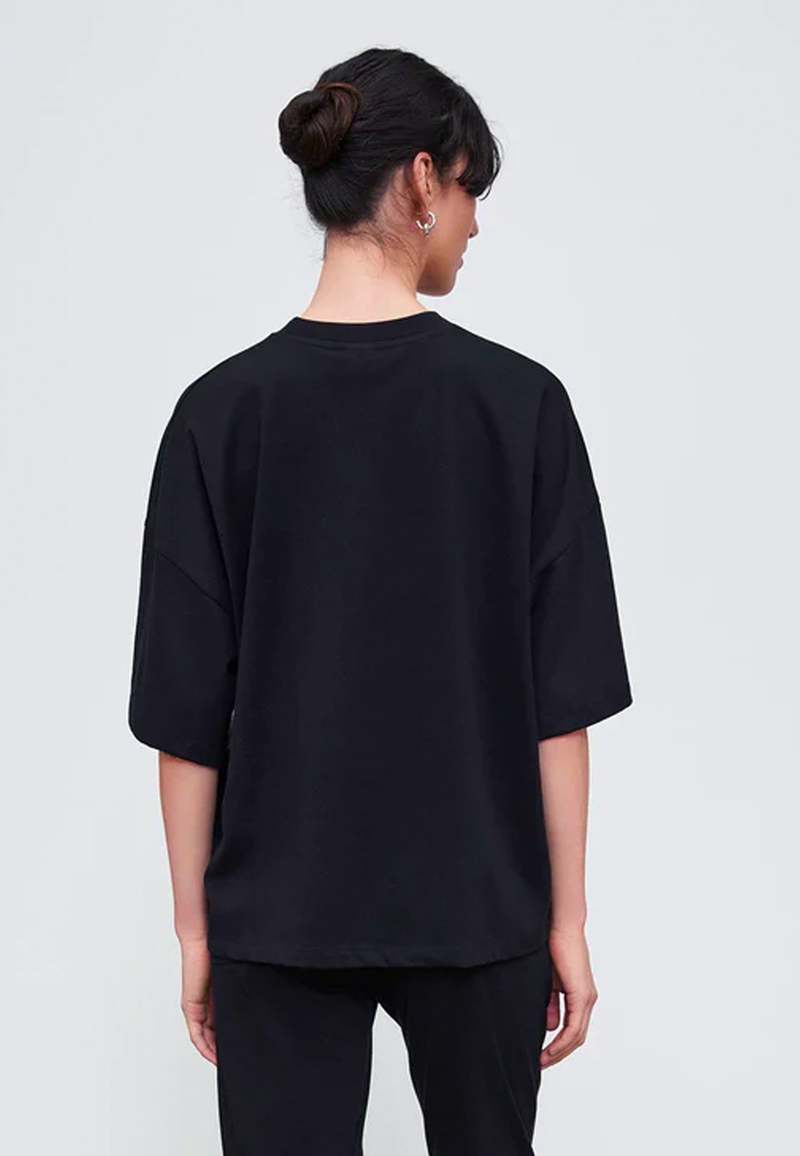 Kowtow Oversized Boxy T-Shirt - Black | Garmentory