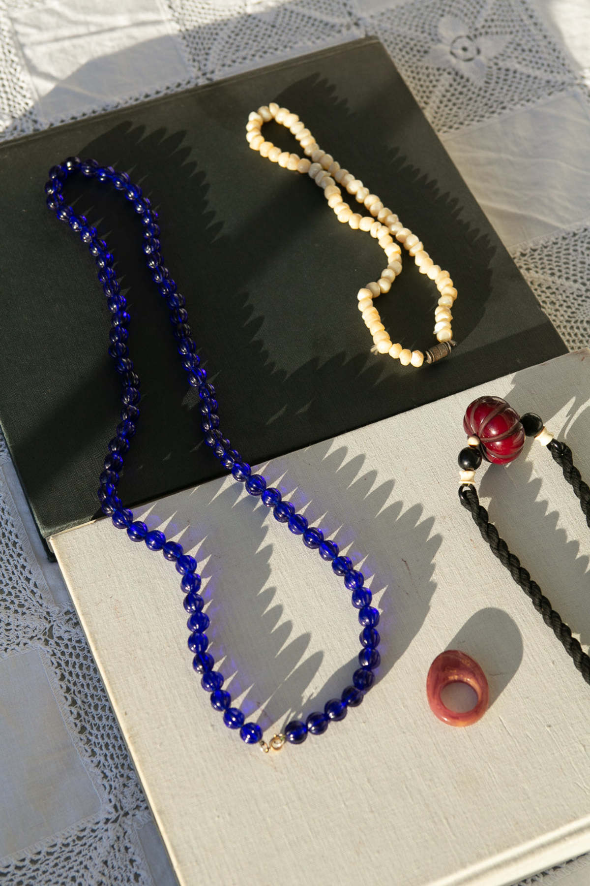 Egg Shape Bakelite Ring | Garmentory