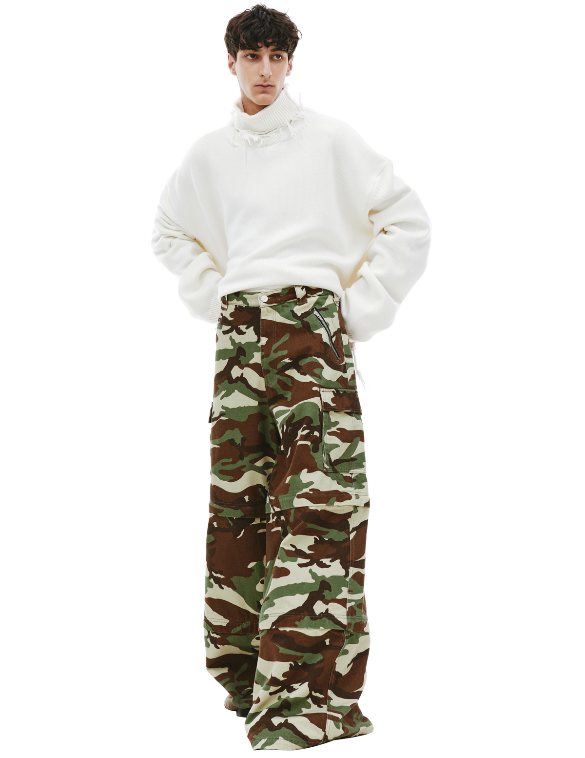 Vetements Transformer Cargo Pants | Garmentory
