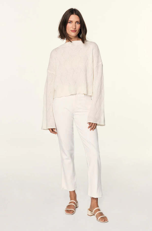 AMO Chloe Crop Release Hem A06267R | Garmentory