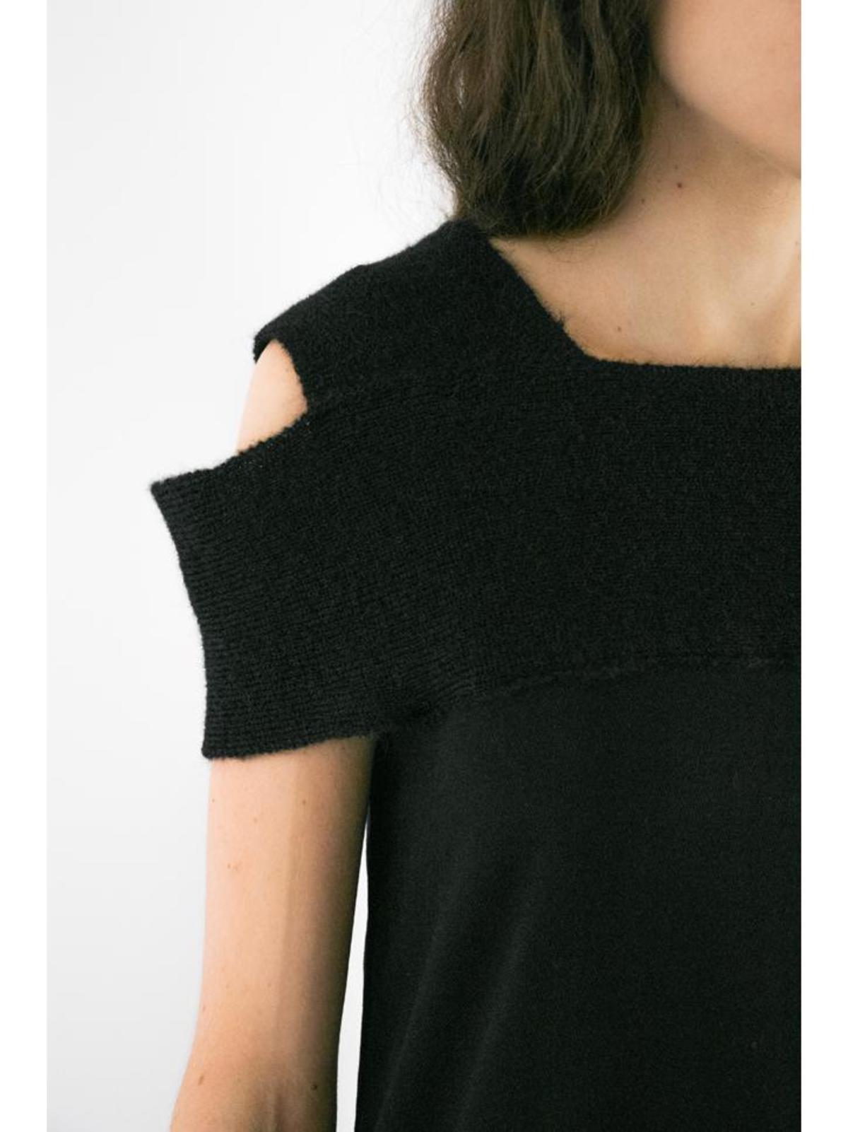 Correll Correll Two Two Knit Collar Dress - Black | Garmentory