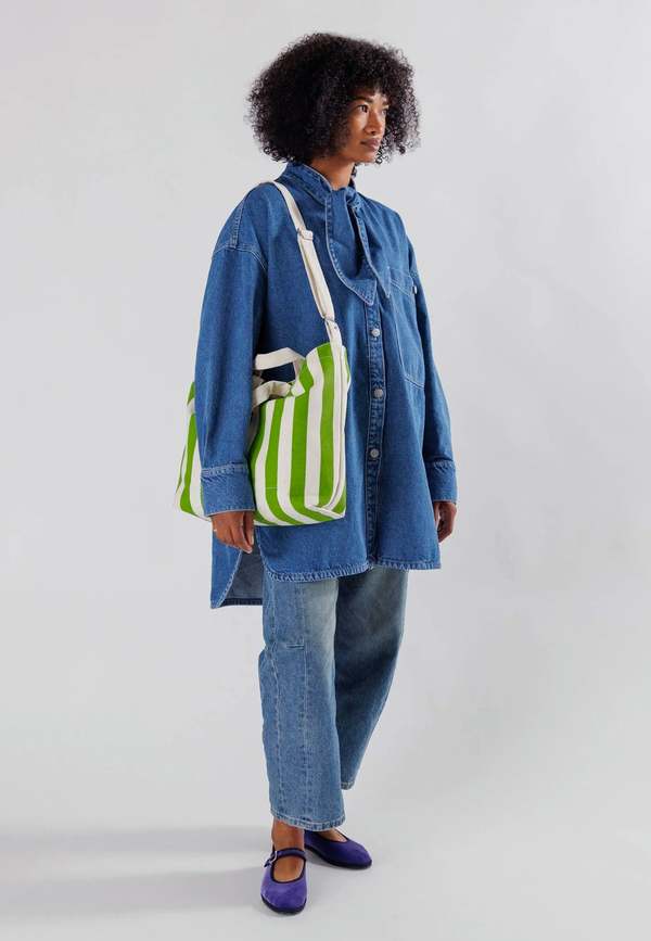 BAGGU Horizontal Zip Duck Bag - Green Awning Stripe | Garmentory