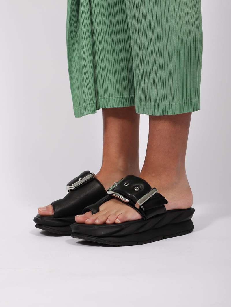 4CCCCEES Mellow Glow Sandals - Black | Garmentory