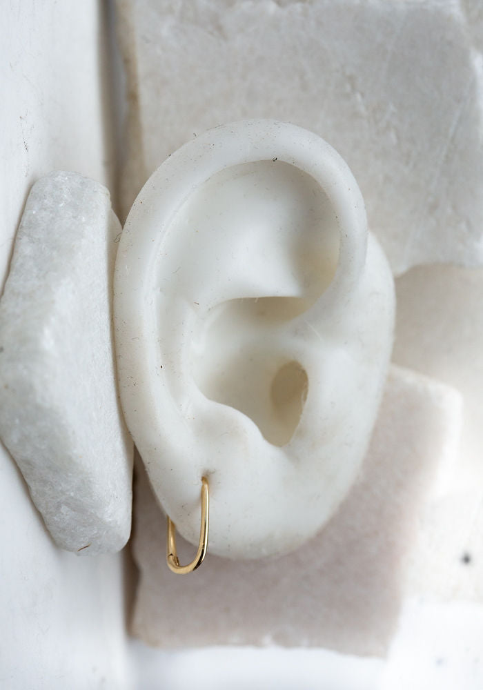 Porter Lyons Single Oval Lock Hoop - 14k Yellow Gold | Garmentory