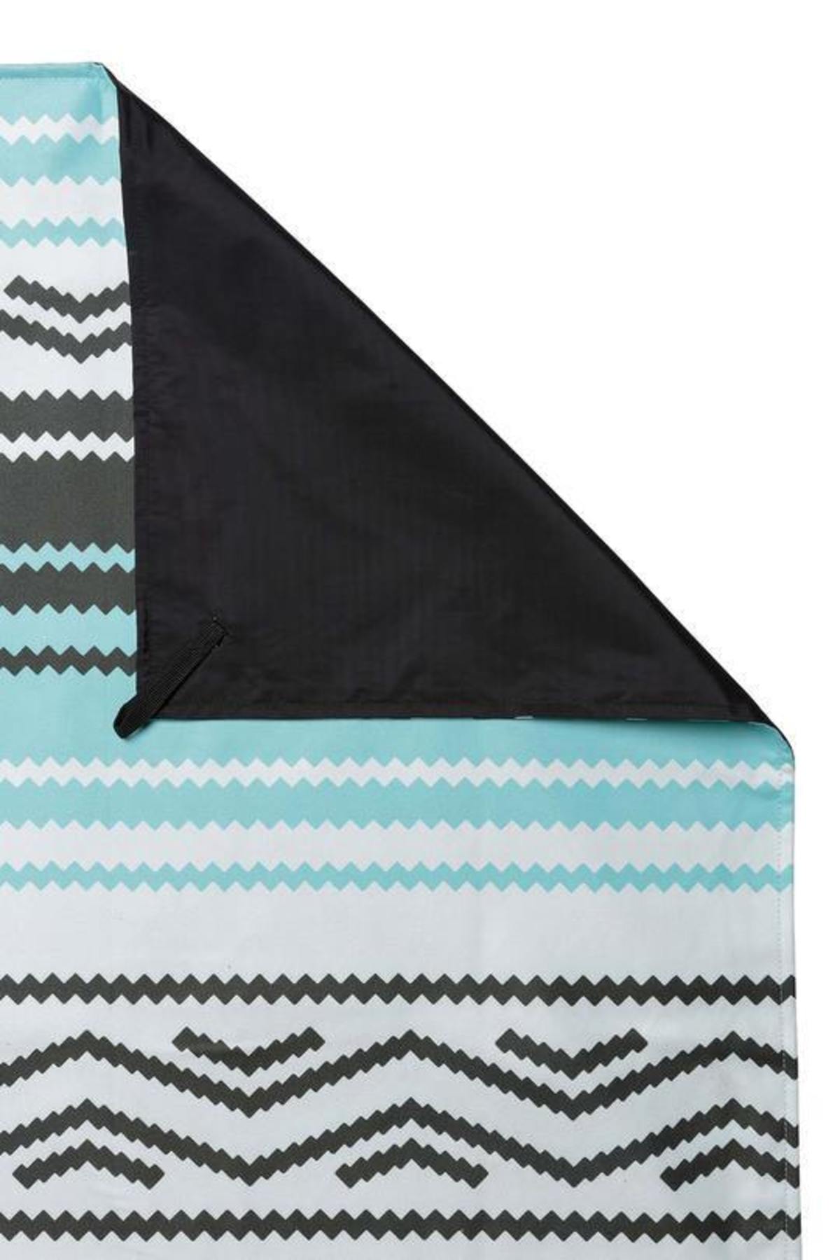 Nomadix Festival Blanket - Baja Aqua | Garmentory